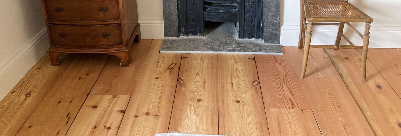 Pitch Pine Flooring - Reclaimed Wood Flooring UK